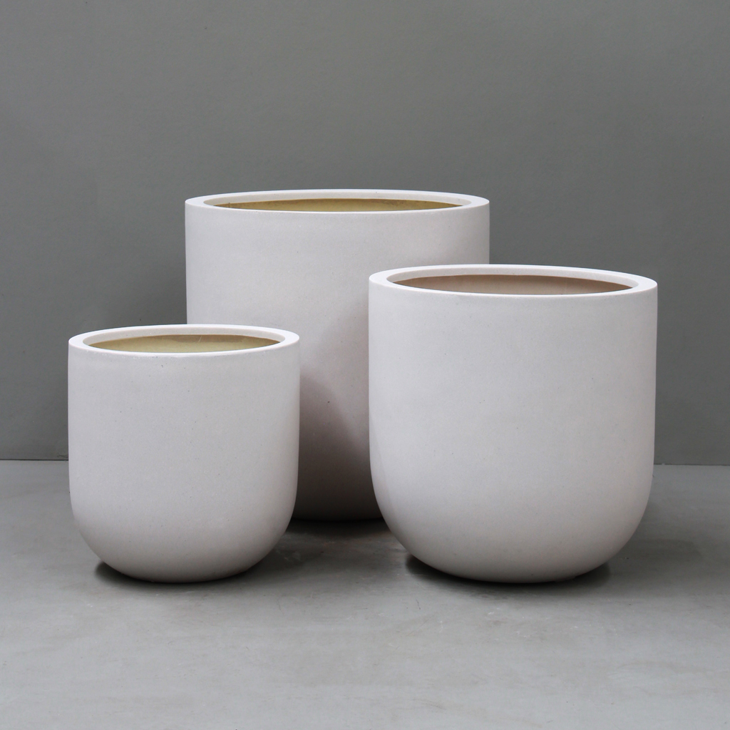 Ivory Bullet Pot | Kellock Pots & Planters