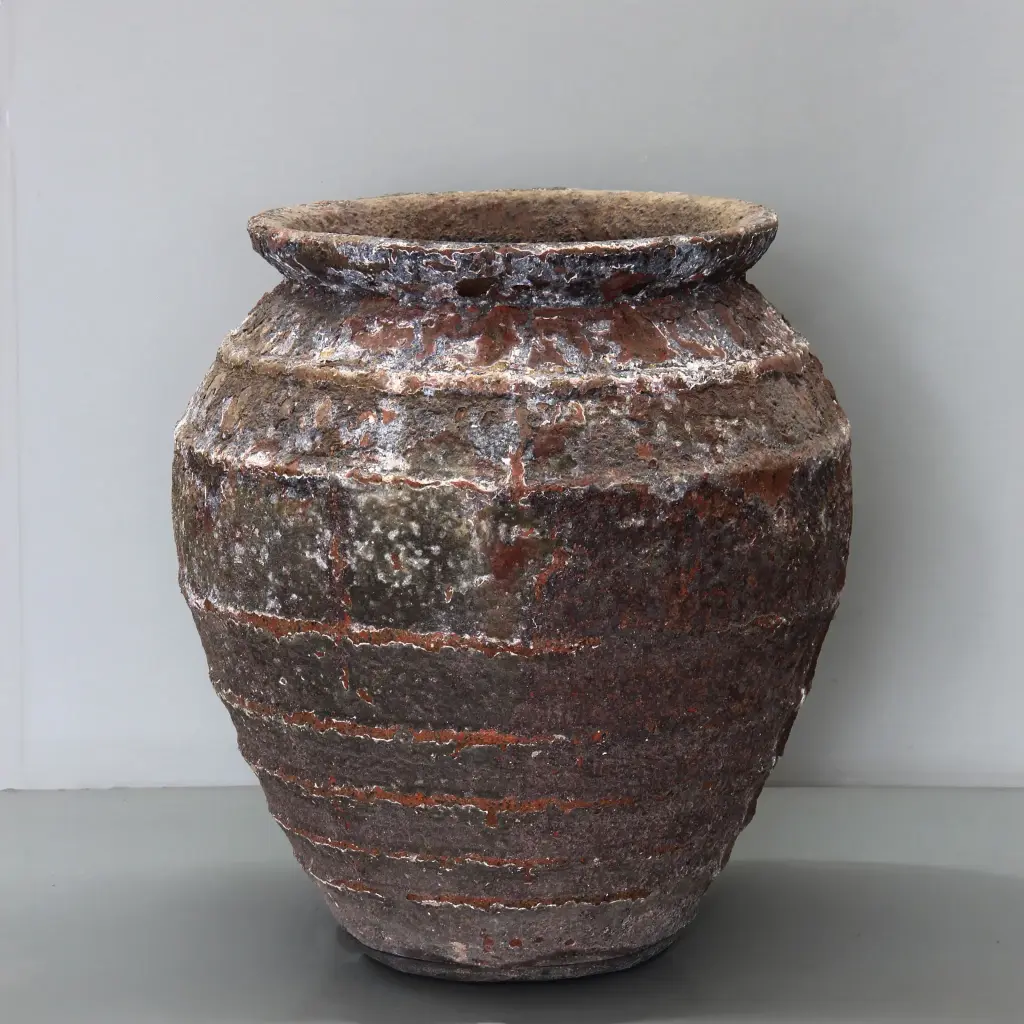 Helios Bee Hive Jar | Kellock Pots & Planters