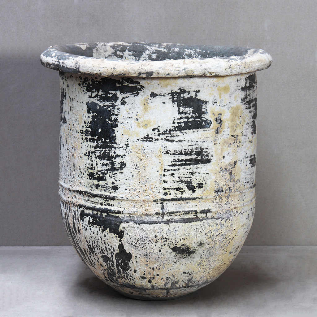 Green White Thimble Pot D80cm x H90cm | Kellock Pots & Planters