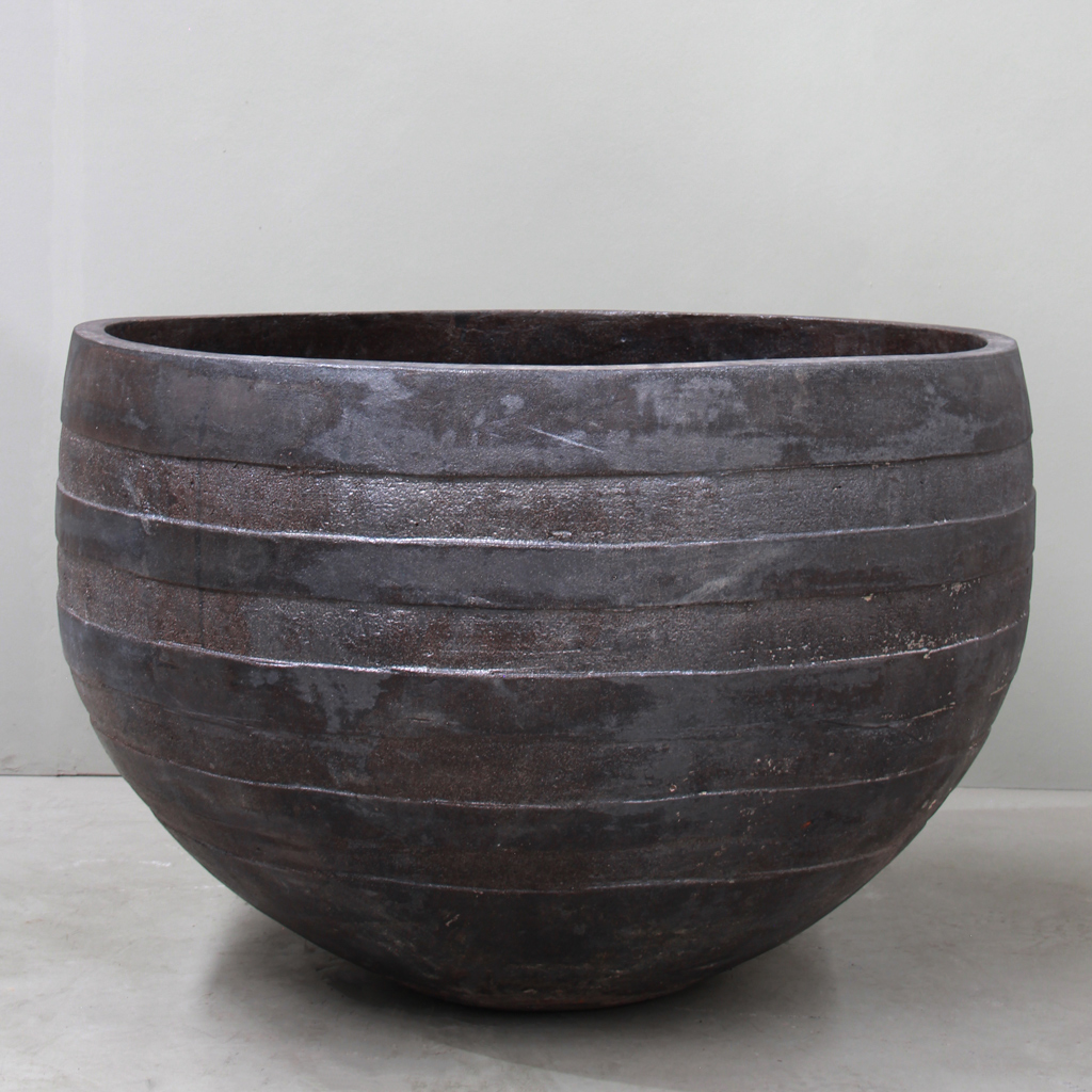 Copper Ring Bowl D112cm x H76cm | Kellock Pots & Planters